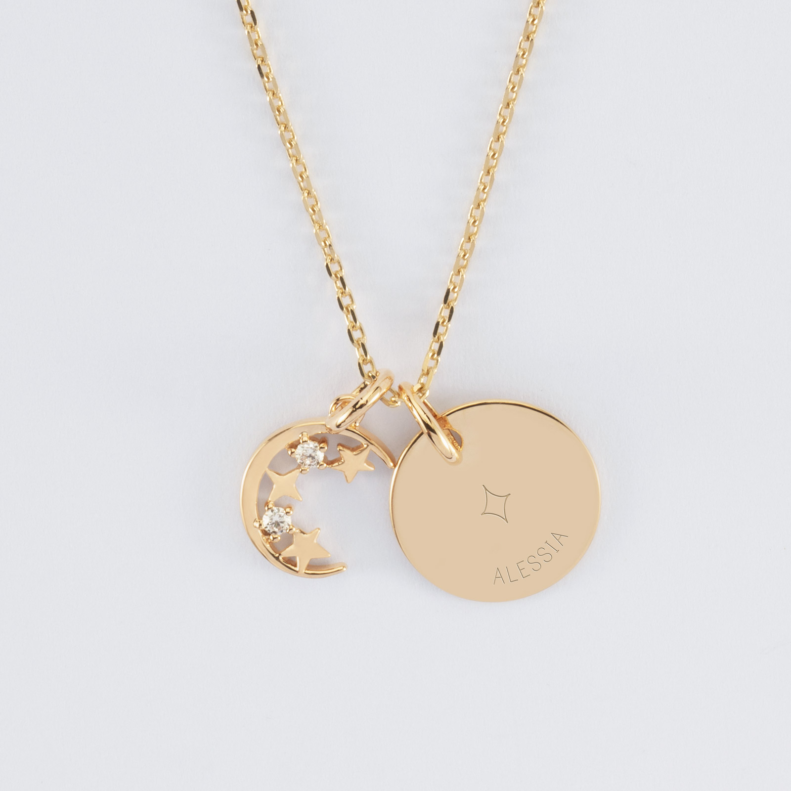 Pendentif plaqué or médaille personnalisé gravée 15 mm et breloque 11 ...
